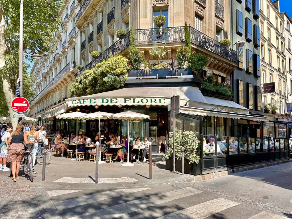 50 of the Prettiest and Most Famous Streets in Paris, France